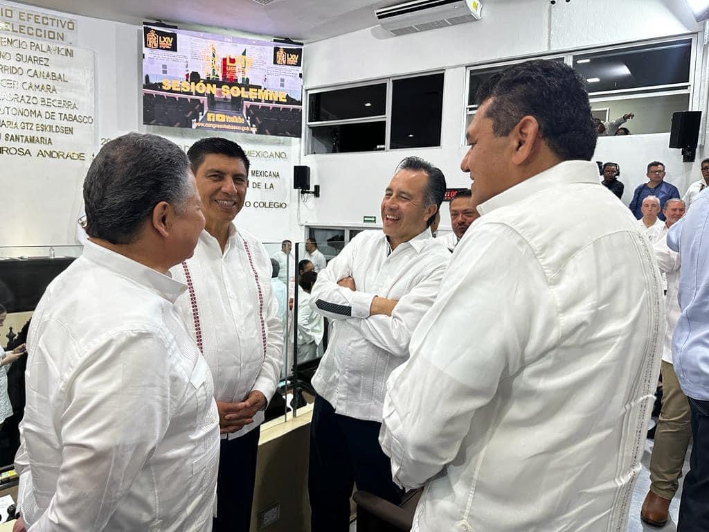 Cuitláhuac García Asiste A Quinto Informe De Gobierno De Carlos Merino
